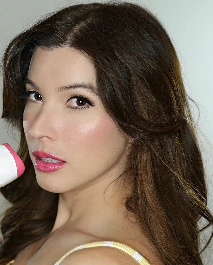Carolina Gutierrez picture