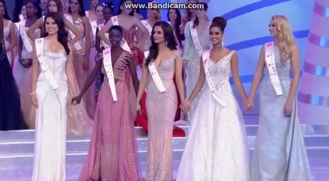 Picture of Manushi Chhillar