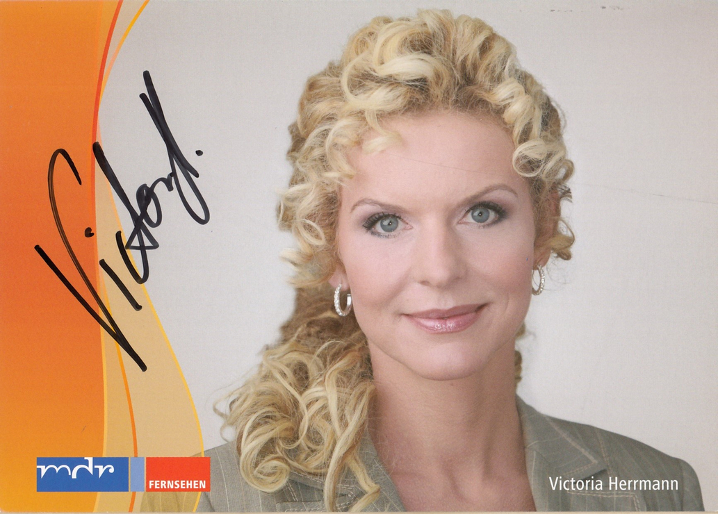 Picture of Victoria Herrmann