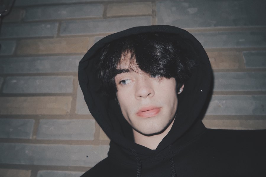 Anthony Reeves image