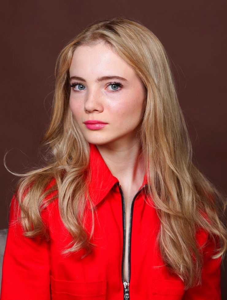 Image of Freya Allan