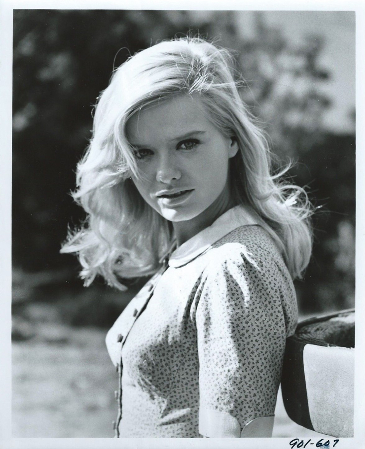Picture of Brooke Bundy