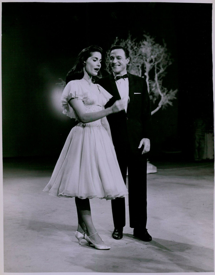Carol Lawrence, Gene Kelly