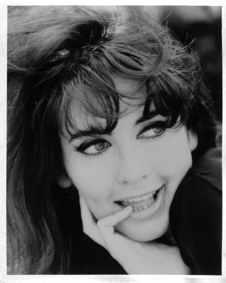 Picture of Anjanette Comer