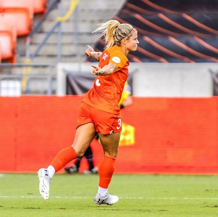 Rachel Daly picture