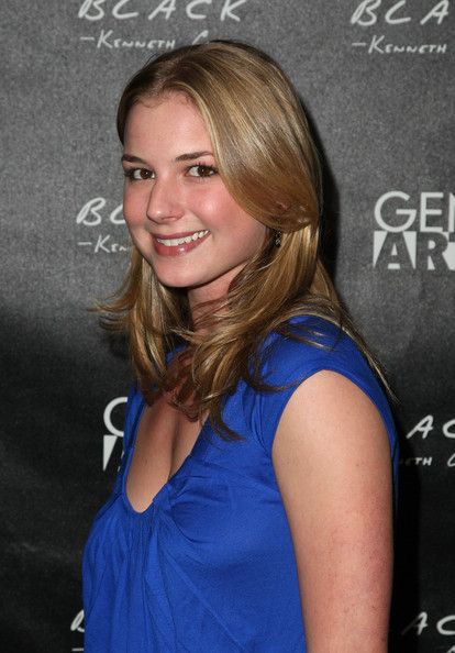Picture of Emily VanCamp