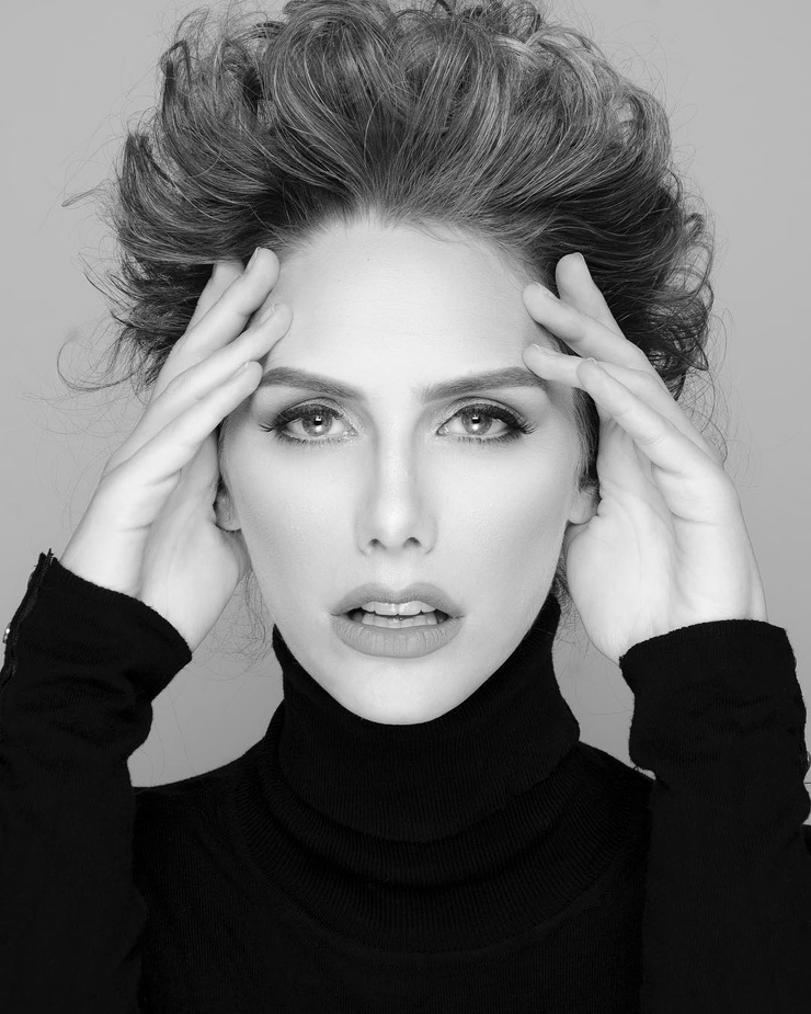 Picture of Angela Ponce