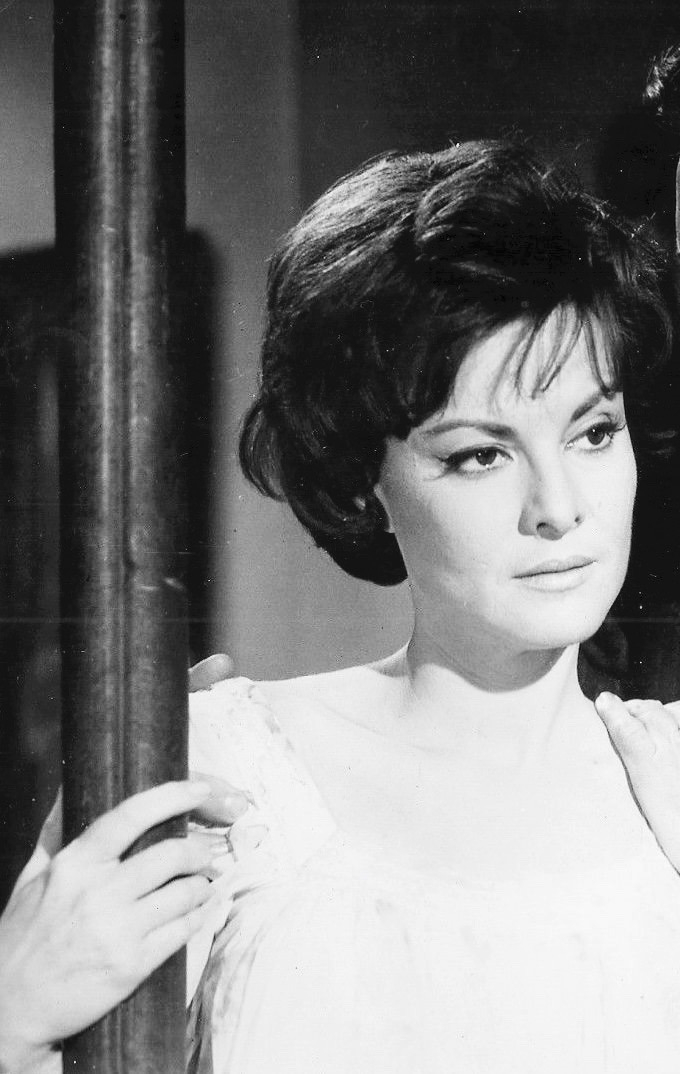 Sherry Moreland image