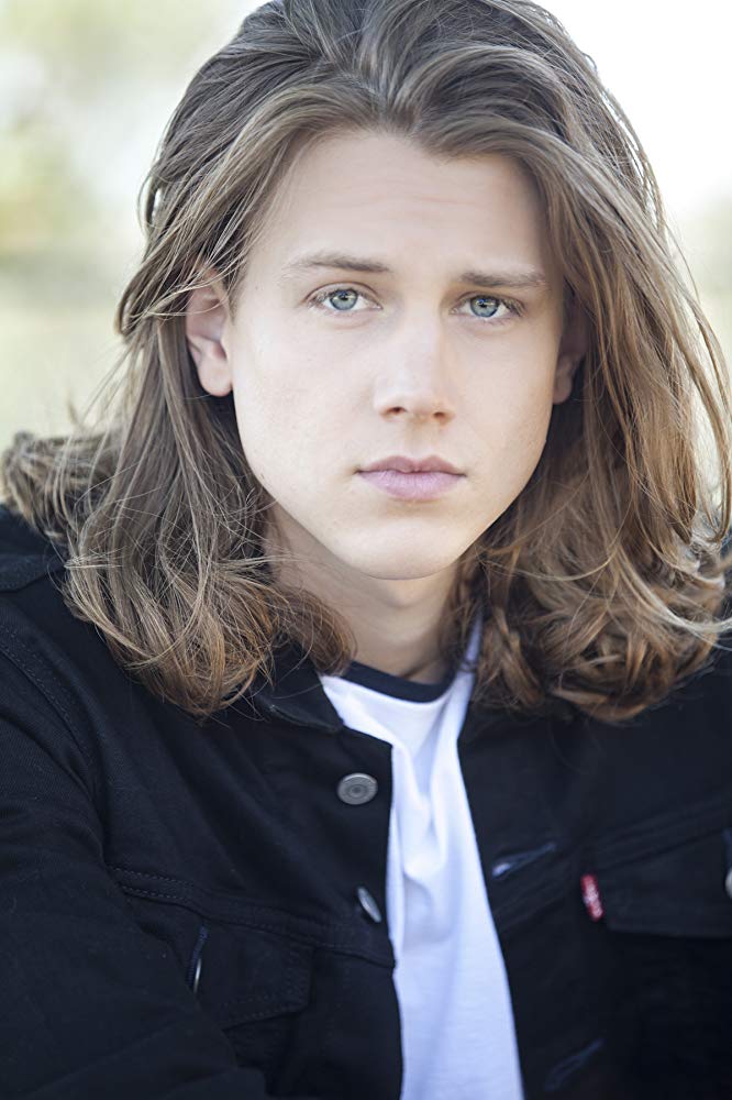 Picture of Alex Saxon