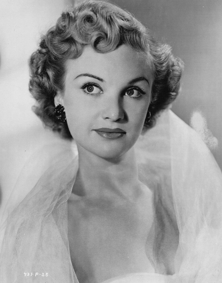 Moira Lister picture