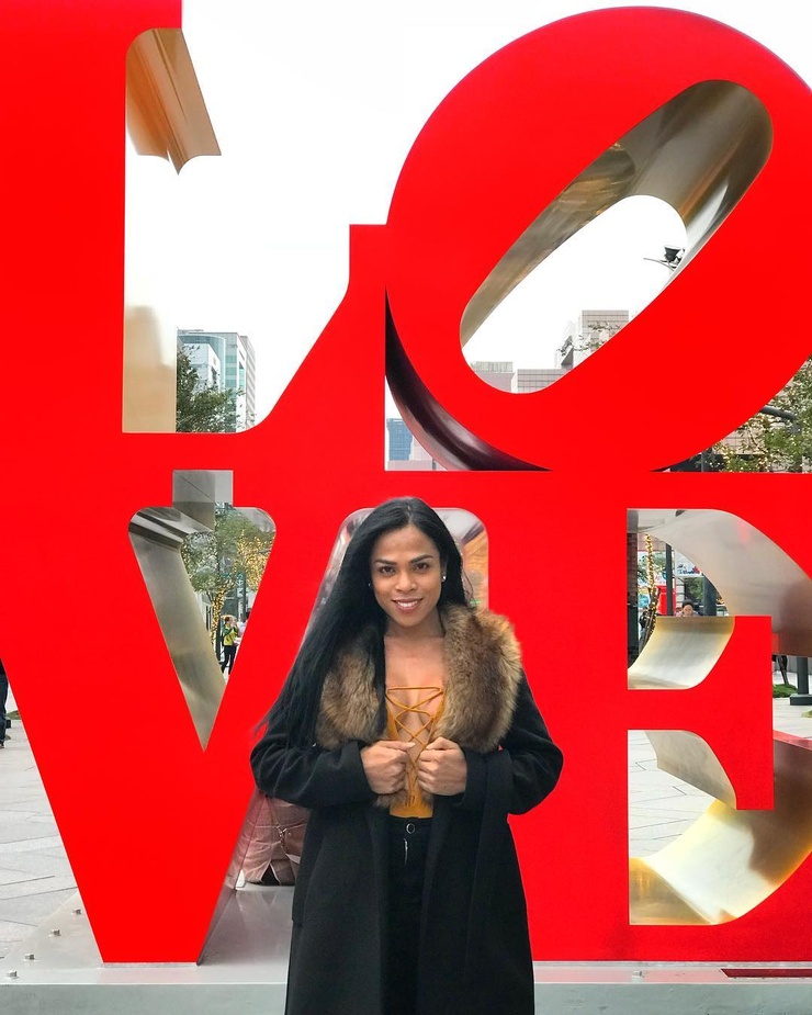 Picture of Nikki Raven