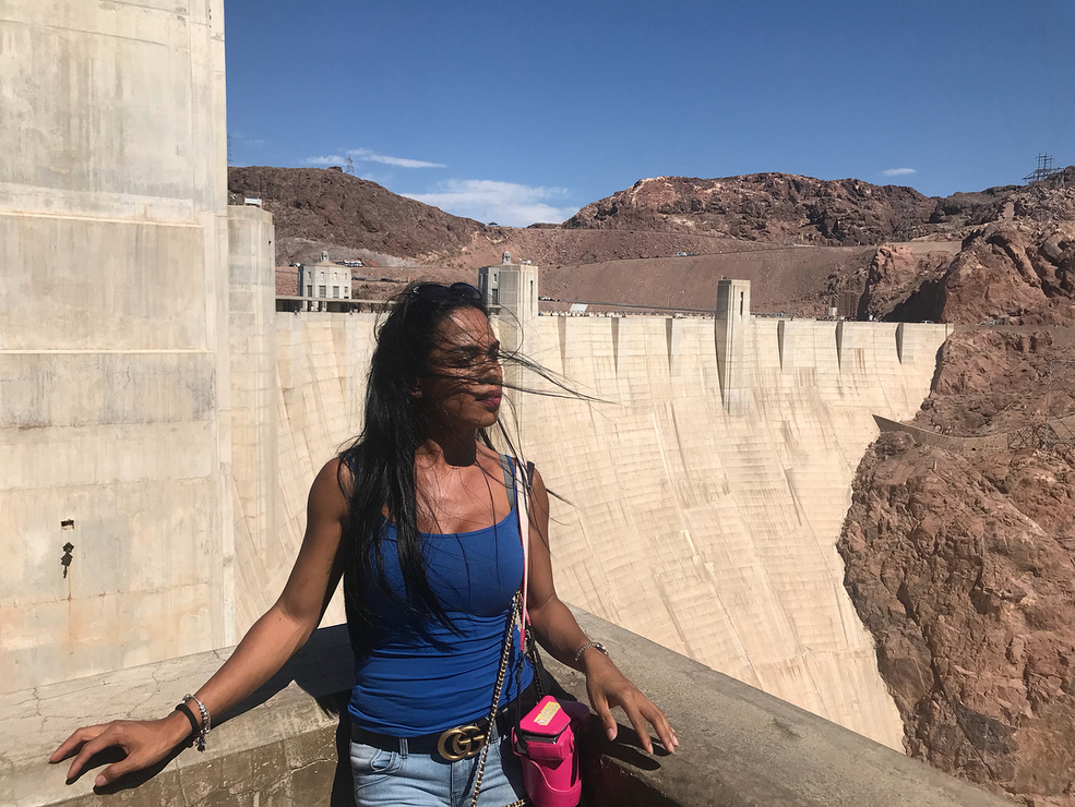 Picture of Nikki Raven