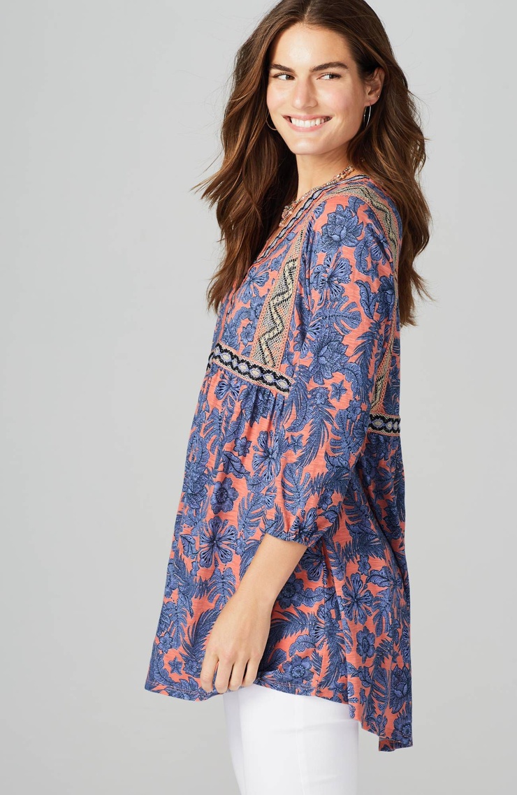 Picture of Katherine Howe