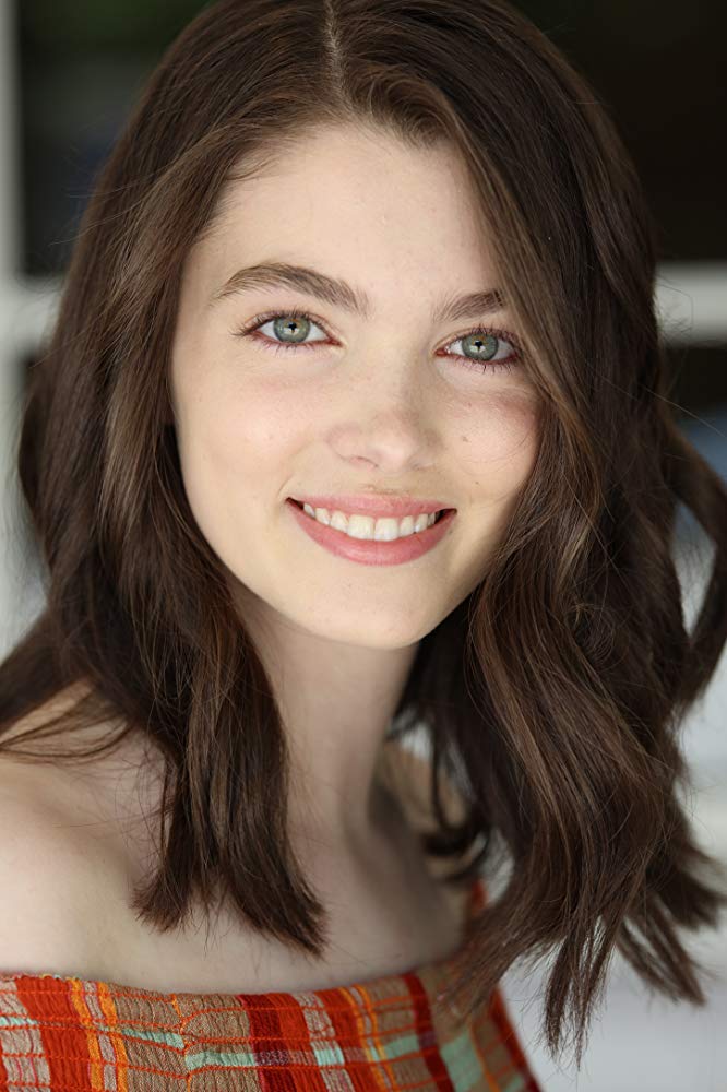 Picture of Elizabeth Hunter