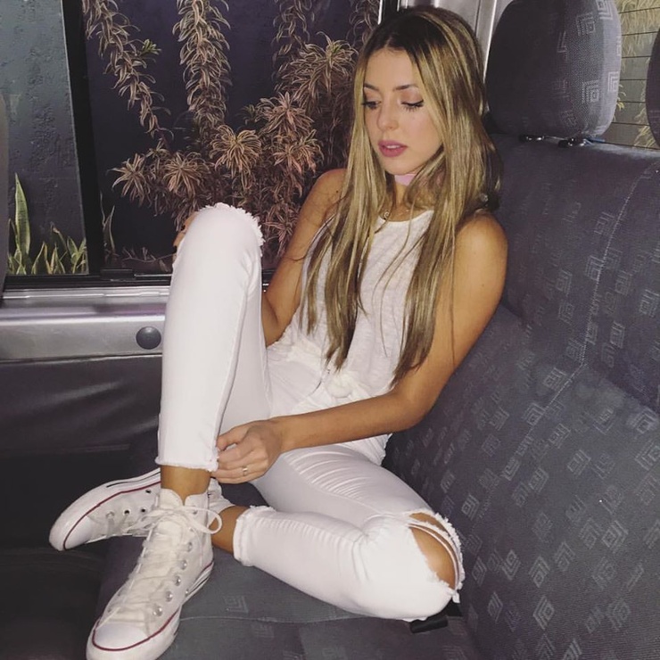 Picture of Corina Smith