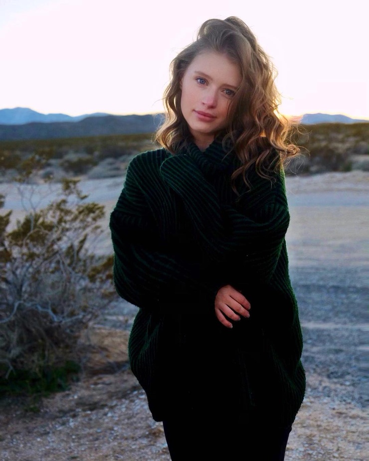 Picture of Alexandra Beaton