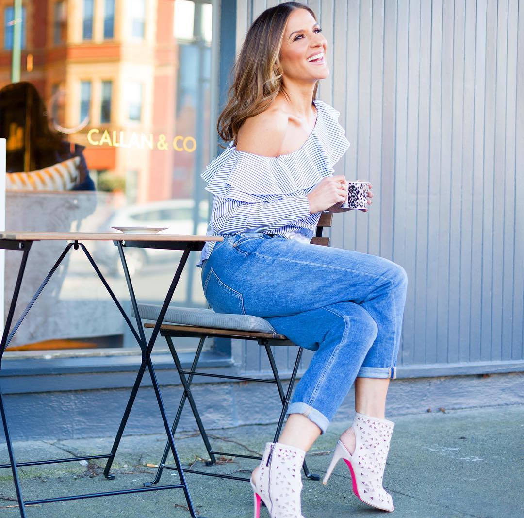 Image of Amanda Byram