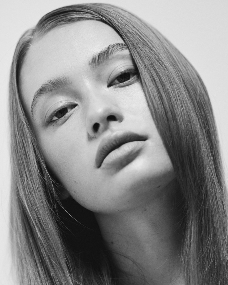 Cari Flowers picture