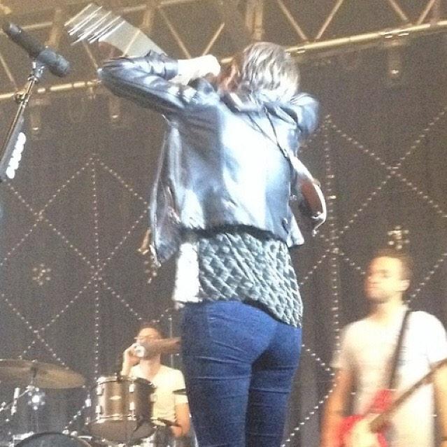 Picture Of Tegan And Sara