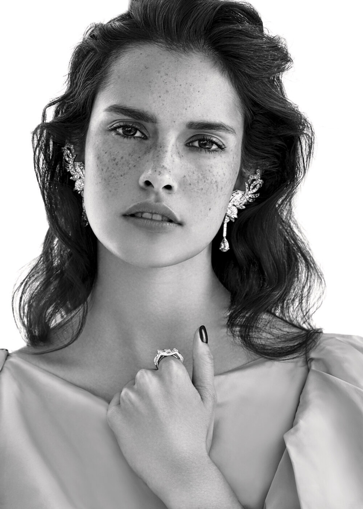 Picture of Zoe Barnard
