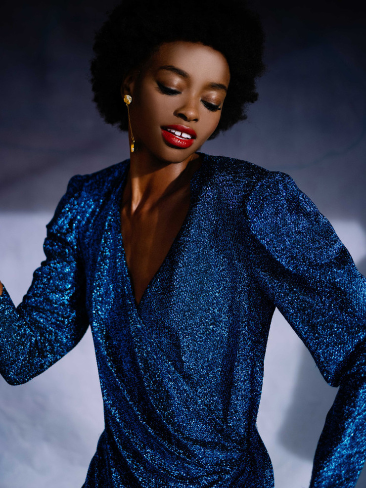 Image of Anne Barreto