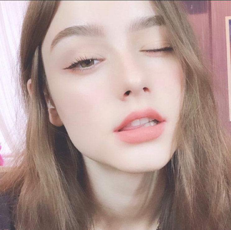 Picture of Dasha Taran (II)