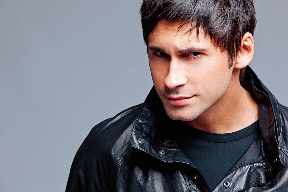 Picture of Dan Balan