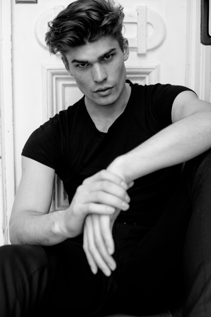 Picture of Jon Hjelholt