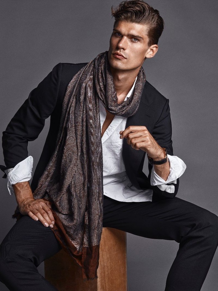 Picture of Jon Hjelholt