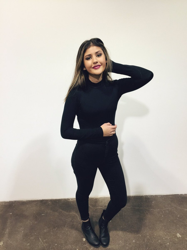 Jasmine Sky Sarin image