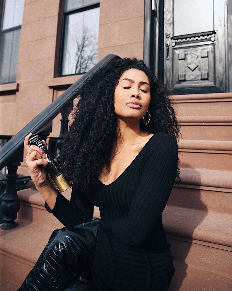 Picture of Leyna Bloom