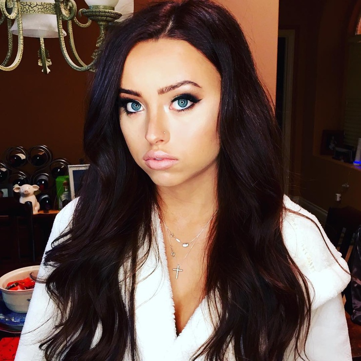 Samantha Cheyenne image