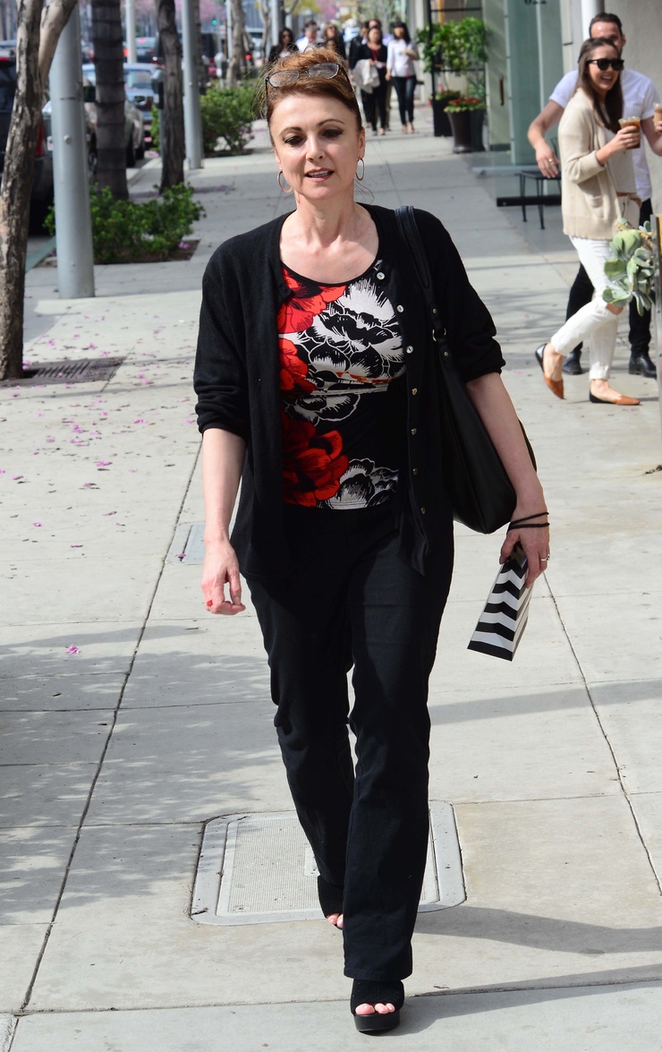 Picture of Emma Samms