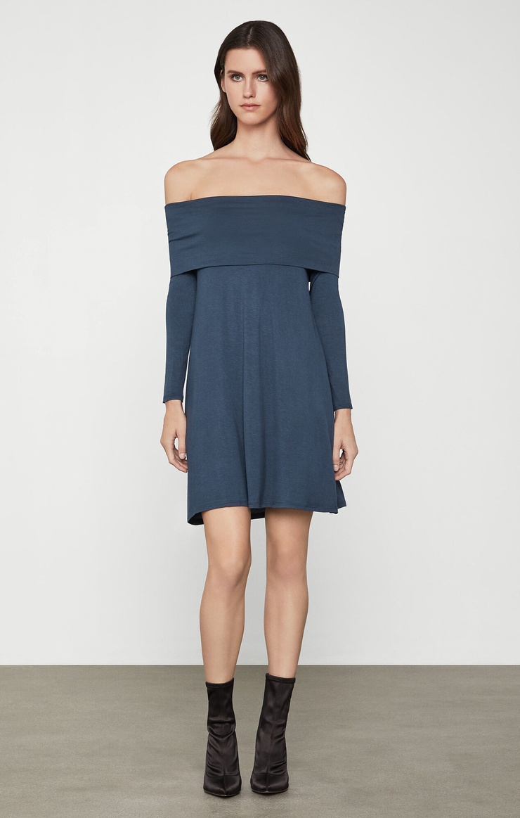 Miranda Sullivan image