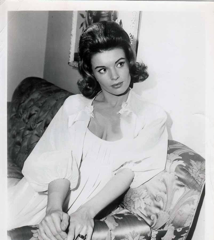 Image of Erika Peters