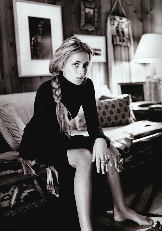 Harper's Bazaar October 1996,proximity scan