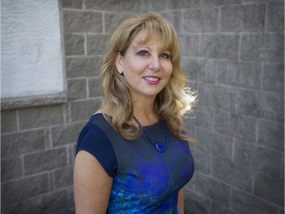 Picture of Dianne Watts