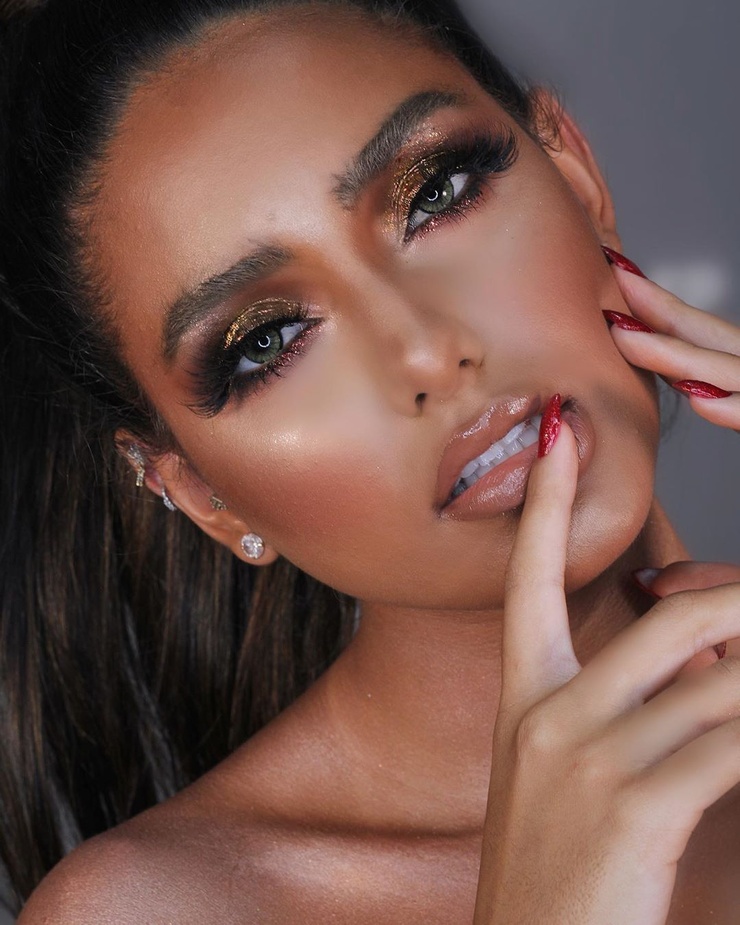 Image of Gabriela Borges