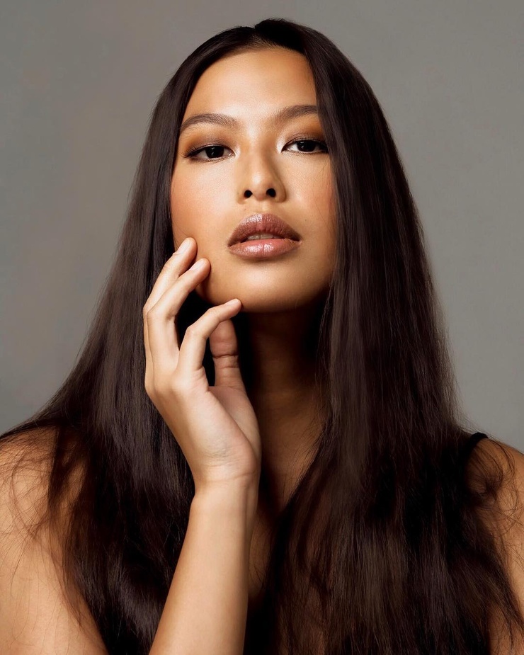 Michelle Marquez Dee image