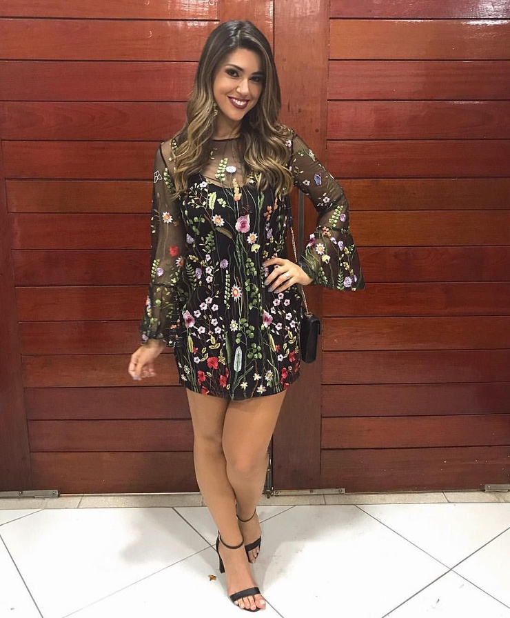 Picture of Vivian Amorim