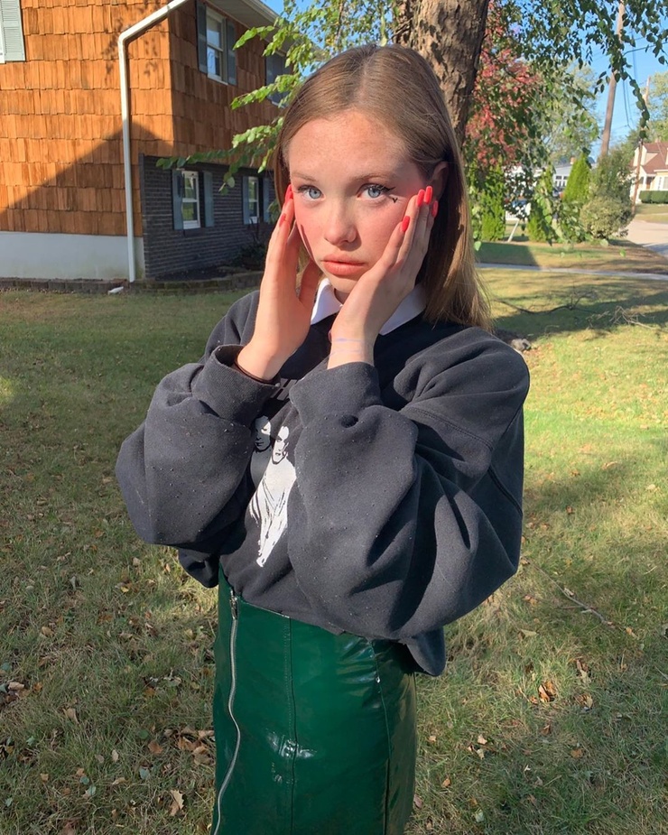 Zoe Margaret Colletti image