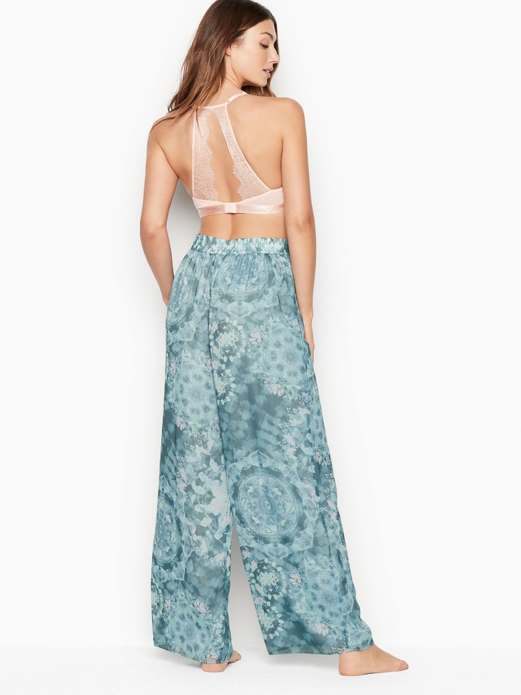 Picture of Lorena RAE