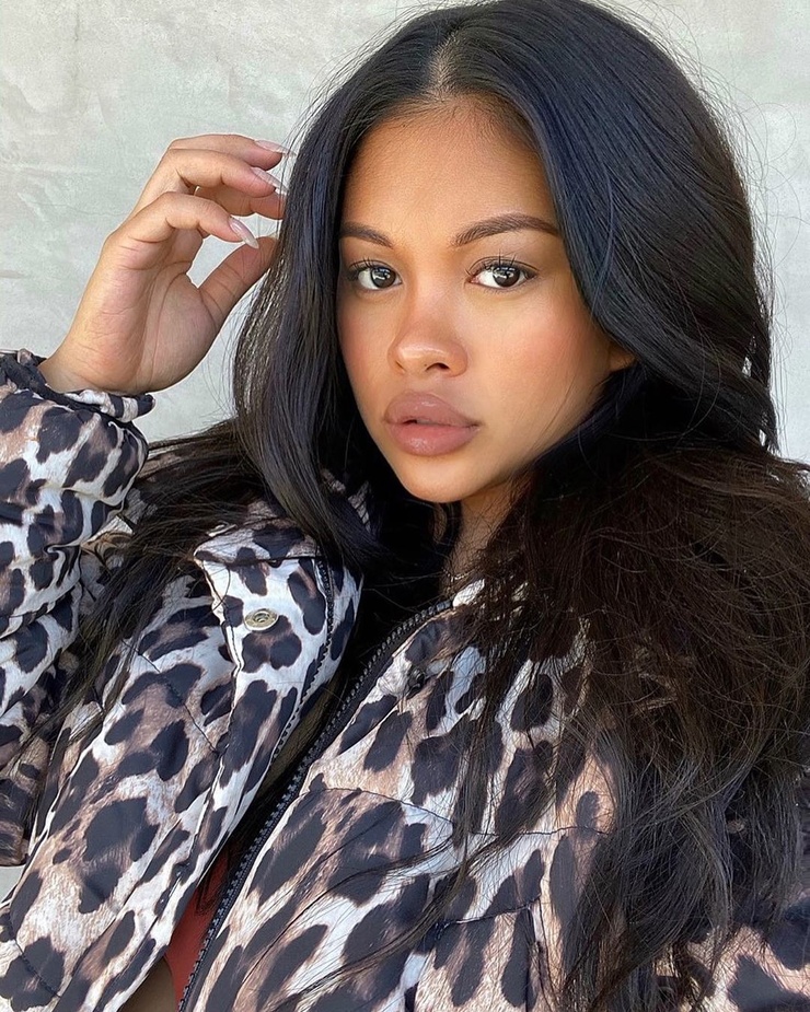 Picture of Ammika Harris