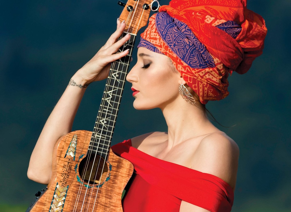 Picture of Taimane Gardner