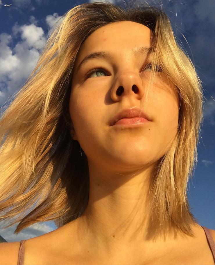 Picture of Phoebe Combes