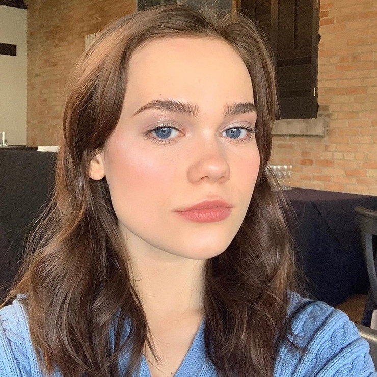 Picture of Oona Laurence