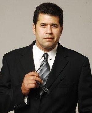 Picture of Julian Reyes