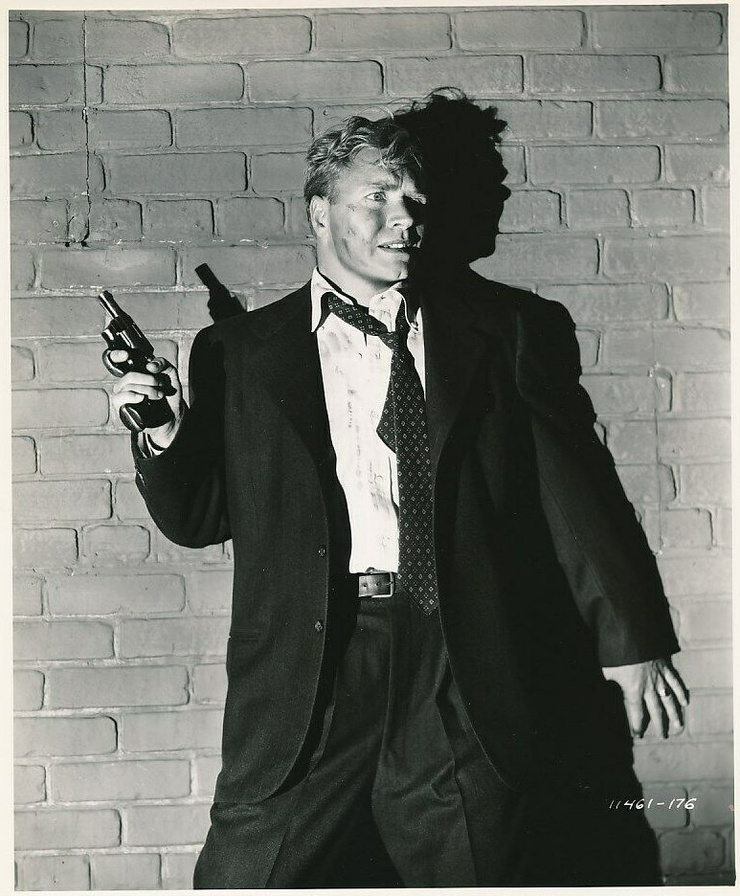 Lyle Bettger