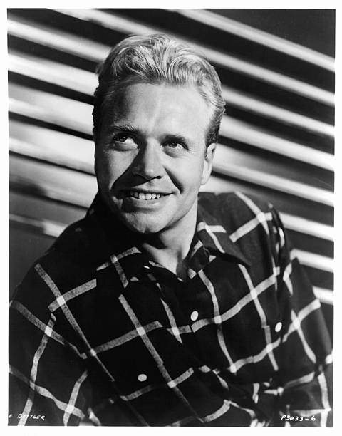 Lyle Bettger