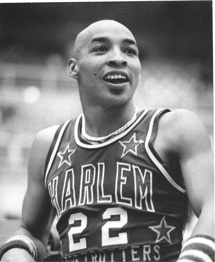 Picture of Curley Neal